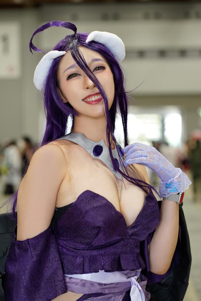 【C102】太ももの鱗は3Dシール！プール用浮上棒でウィッグ製作！「超電磁砲」「ラブライブ！」「ホロライブ」のアニメ・VTuber自作のコミケコスプレ