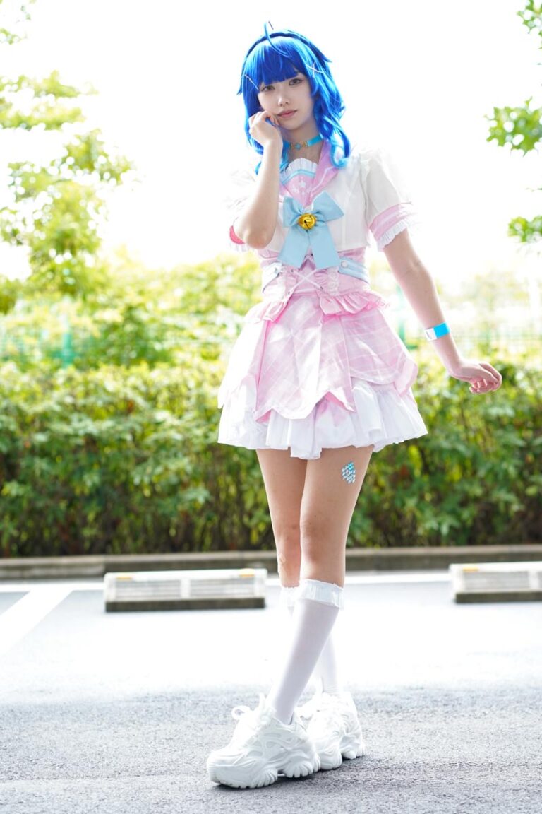 【C102】太ももの鱗は3Dシール！プール用浮上棒でウィッグ製作！「超電磁砲」「ラブライブ！」「ホロライブ」のアニメ・VTuber自作のコミケコスプレ